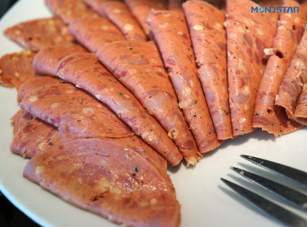 Common Food Additives in Meat Products - Mondstar